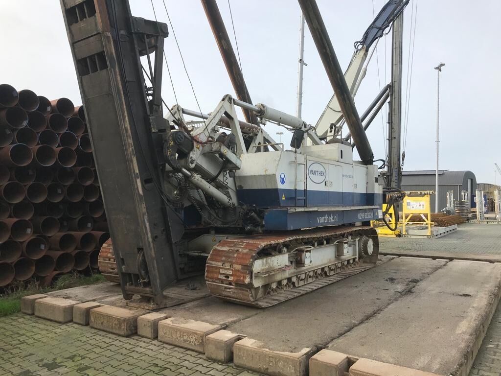 Hitachi KH125-3 GLSK - Used Hitachi piling rig | Piledrivershop